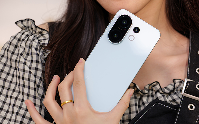 vivo S30 Pro mini评测：潜望长焦与9300+，屏小性能不含糊 - 热点科技 - ITheat.com