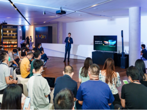 创维电视发布288Hz旗舰MiniLED电视A63：开启光彩新视界 - 热点科技 - ITheat.com