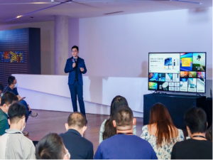 行业首款高刷MiniLED专业设计显示器发布：创维D80洞悉明暗万象 - 热点科技 - ITheat.com