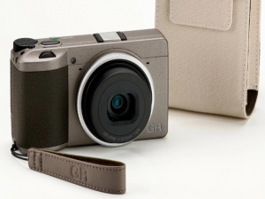 理光将推出GR III Diary限量版 针对中国市场 限2000台 - 热点科技 - ITheat.com