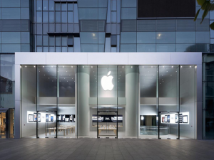 苹果计划裁员：从零售渠道员工开始 - 热点科技 - ITheat.com