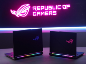 ROG枪神7 Plus超竞版图赏：升级全新模具 信仰再度加码 - 热点科技 - ITheat.com