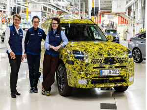 Mini公布新款Countryman跨界车 将成Mini史上首款纯德国产车型 - 热点科技 - ITheat.com