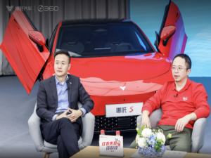 从AEB之争剖析智能安全 周鸿祎和张勇有话说 - 热点科技 - ITheat.com