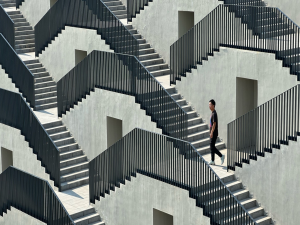 用 iPhone 15 拍摄：在 iPhone 镜头之下尽显我眼里的城 - 热点科技 - ITheat.com