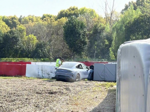 小米汽车SU7赛道失控！都是刹车惹的祸？ - 热点科技 - ITheat.com