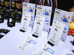 致态存储卡现身P&E：为用户提供专业高效的存储解决方案 - 热点科技 - ITheat.com