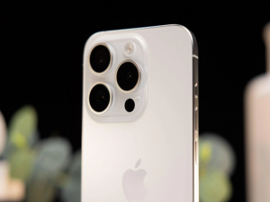 iPhone 16 Pro Max完整参数曝光：电池容量增加，40W快充终到来 - 热点科技 - ITheat.com