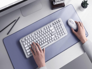 罗技打造立体开放AI生态 首款AI客制化无线机械键盘发布 - 热点科技 - ITheat.com