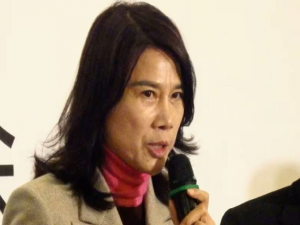 71岁老将——董明珠再次连任格力董事，说不定要干到80岁 - 热点科技 - ITheat.com