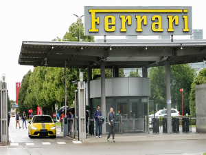 小米SU7卖到马拉内罗：法拉利工程师下场“抄作业”？ - 热点科技 - ITheat.com