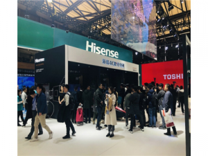 海信激光电视全阵容亮相AWE，观众惊呼过瘾！ - 热点科技 - ITheat.com