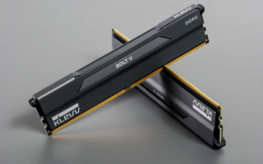 KLEVV科赋BOLT V DDR5-6400评测：低调内敛高性能内存 - 热点科技 - ITheat.com